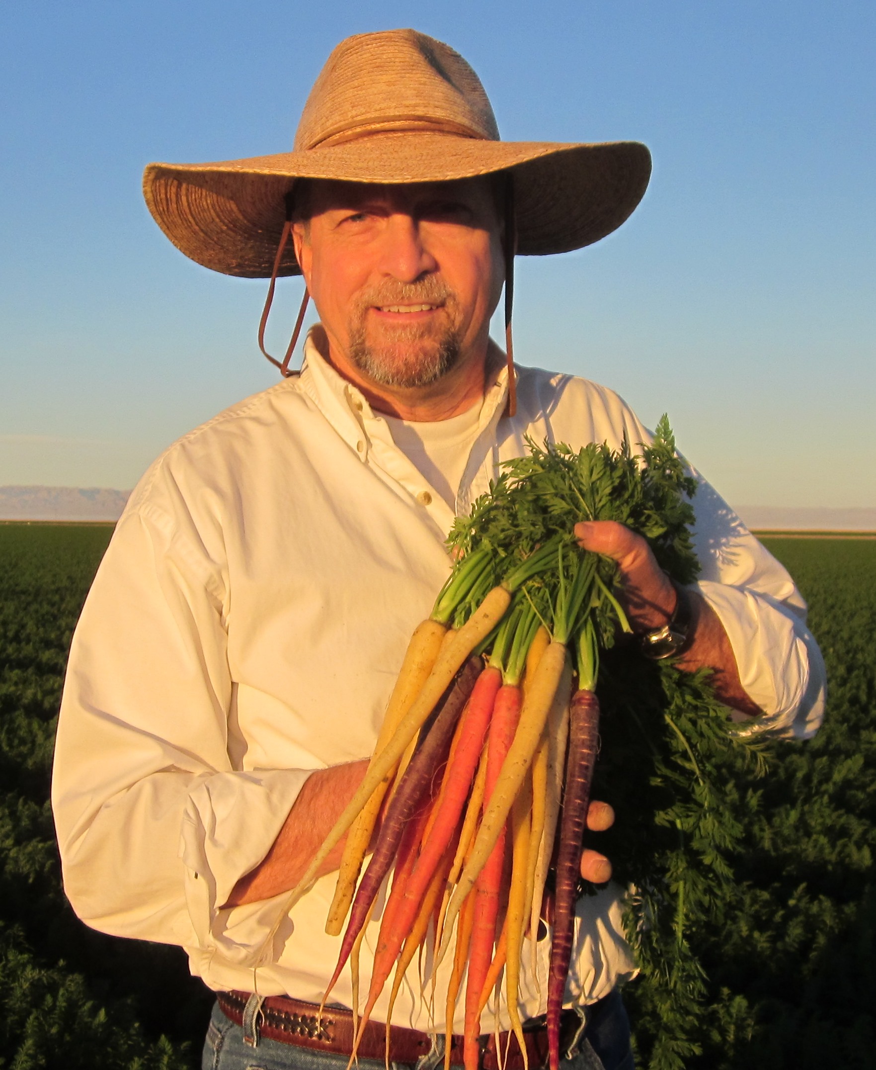 In the Field: Alumni from Plant Breeding and Plant Genetics – GROW magazine