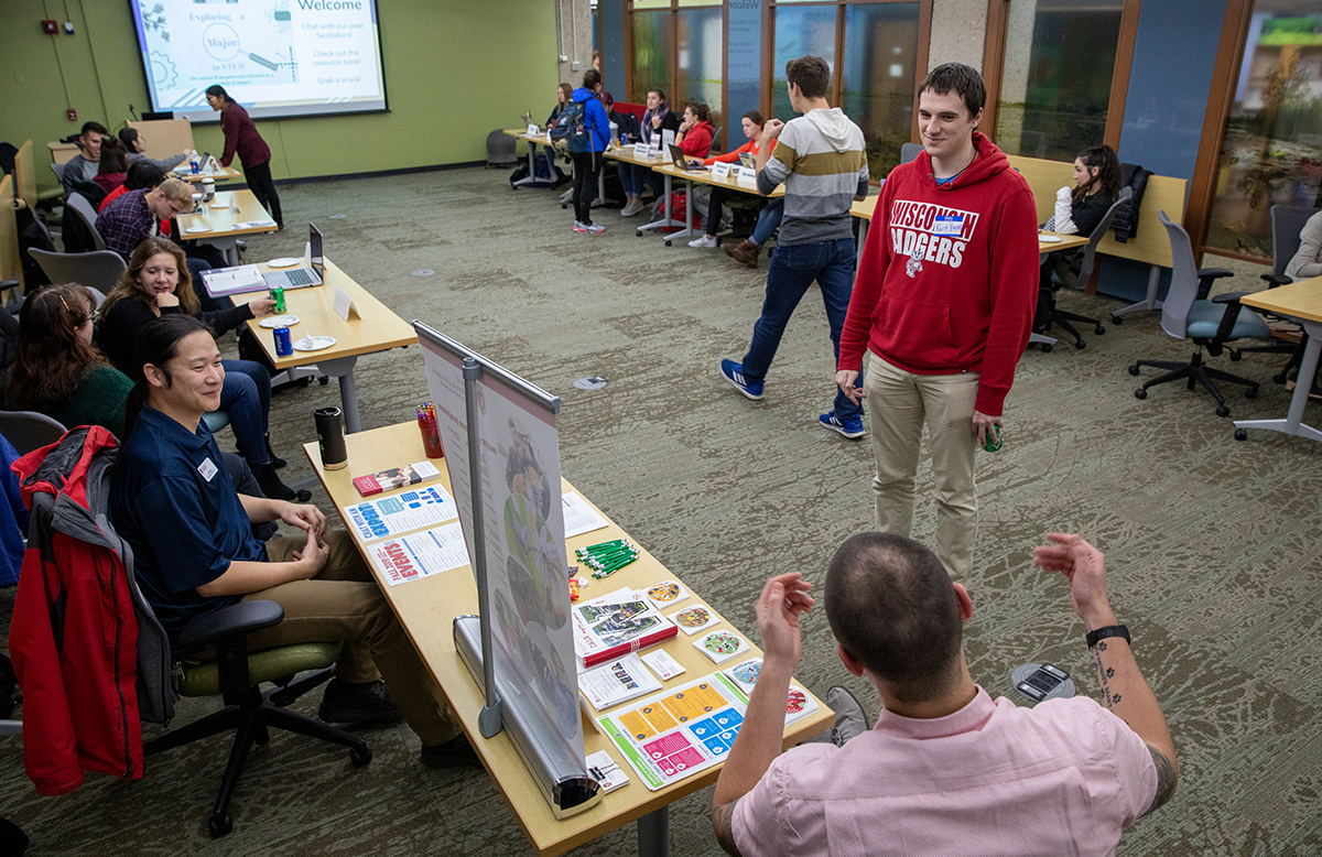 The Agriculture Library Through the Years – GROW magazine