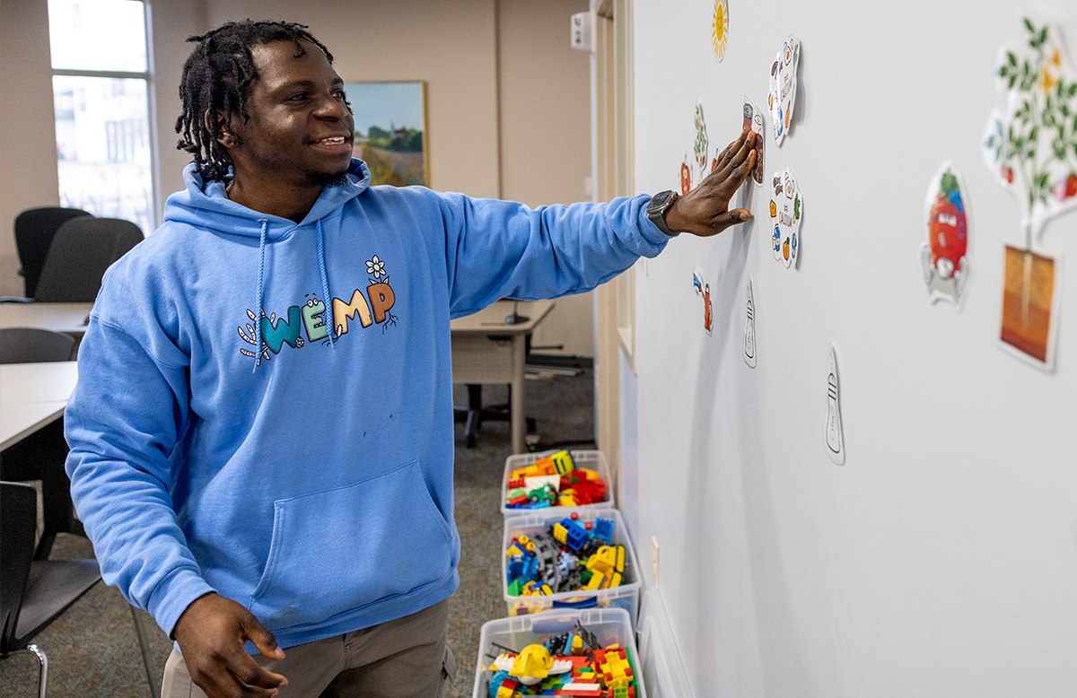 Emissaries of Science – GROW magazine